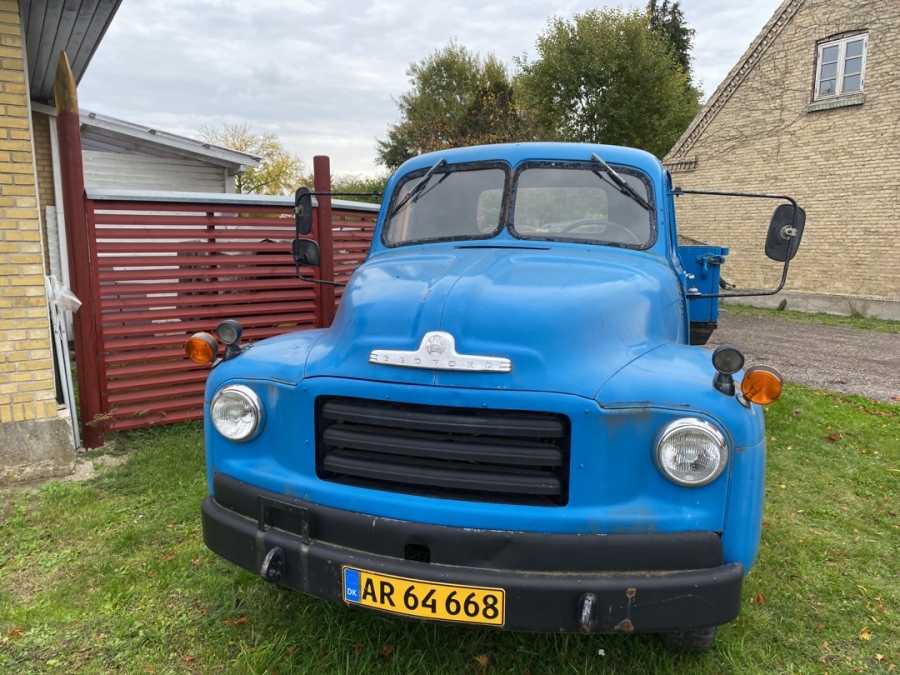 Klaravik | Auktioner for maskiner, værktøj og køretøjer