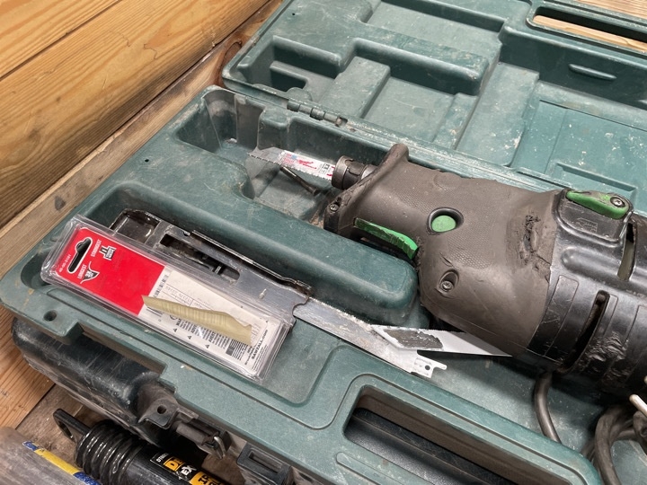 Borehammer og bajonetsav