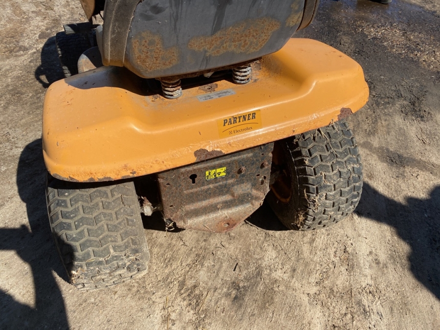 Klaravik Auktioner | Havetraktor