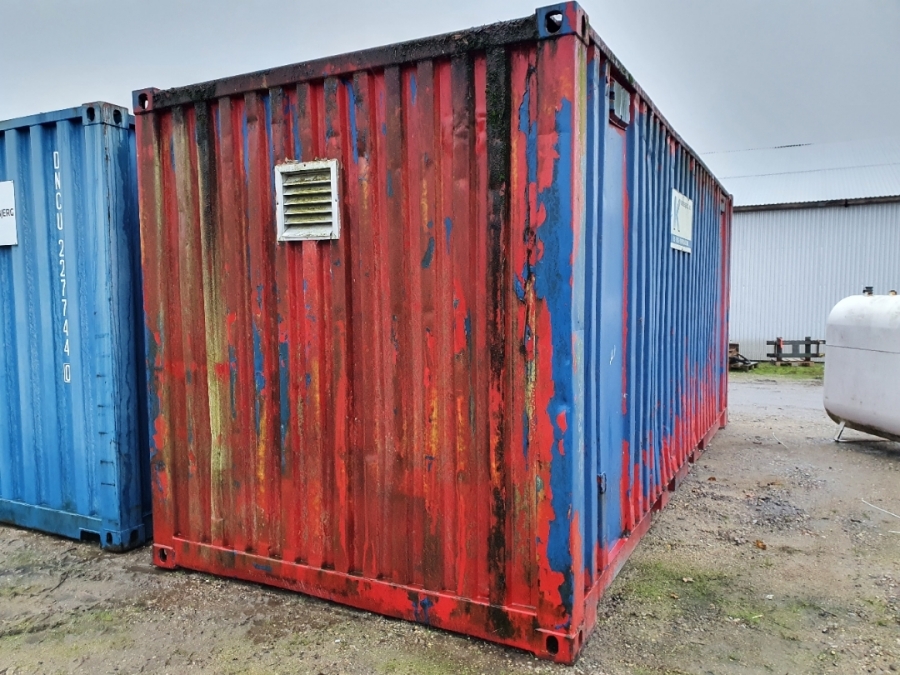 Container