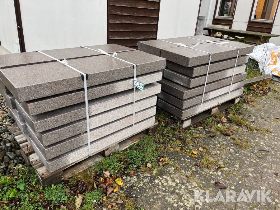 Trappetrin Granit, Frederikssund, Klaravik auktioner