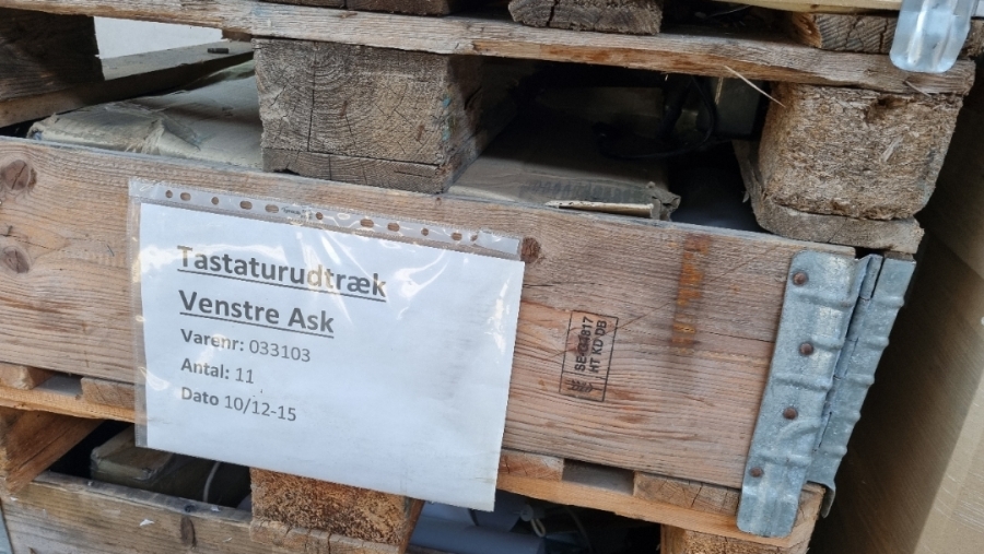 Klaravik Auktioner | Blandet lot