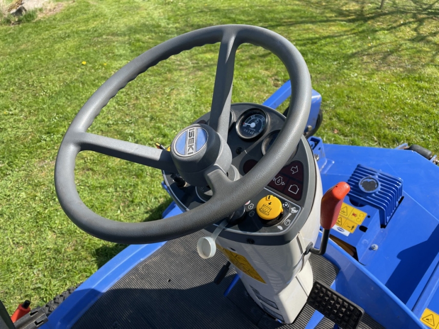 Redskabsbærer Iseki SF310 FH, Rebild, Klaravik auktioner