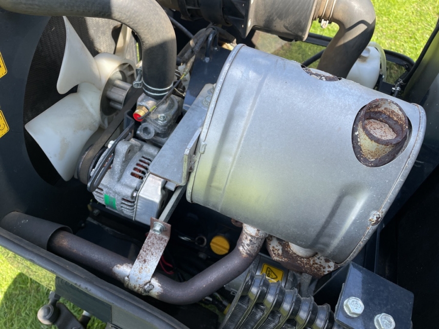 Redskabsbærer Iseki SF310 FH, Rebild, Klaravik auktioner