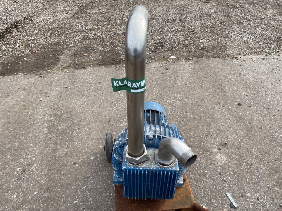 Klaravik Auktioner | Ringkammer blæser