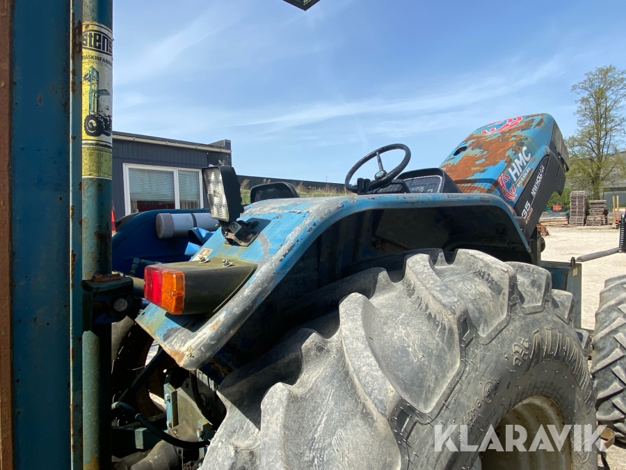 Traktor New Holland 4635, Glostrup, Klaravik auktioner