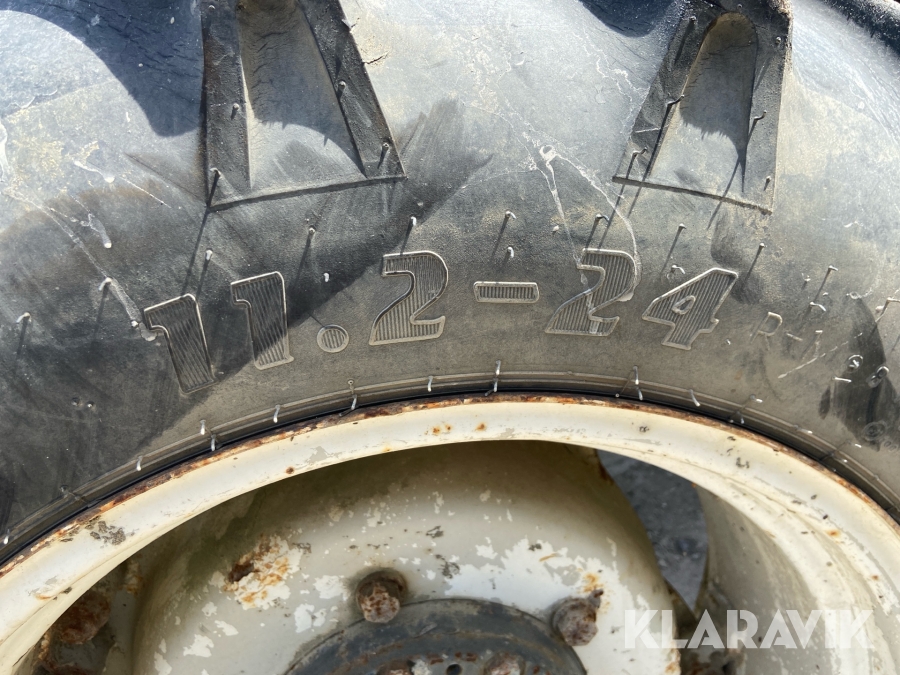 Traktor New Holland 4635, Glostrup, Klaravik auktioner