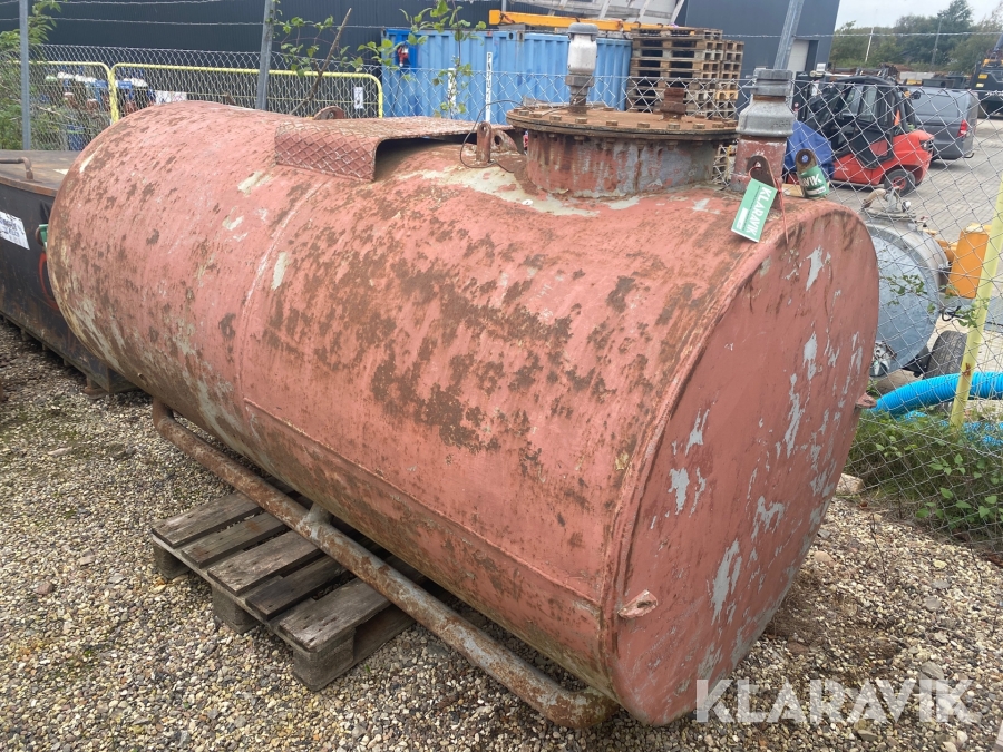 Olietank, Holbæk, Klaravik auktioner