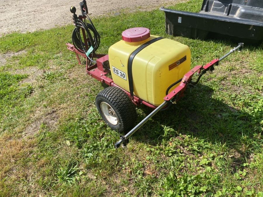 Klaravik Auktioner | Sprøjte