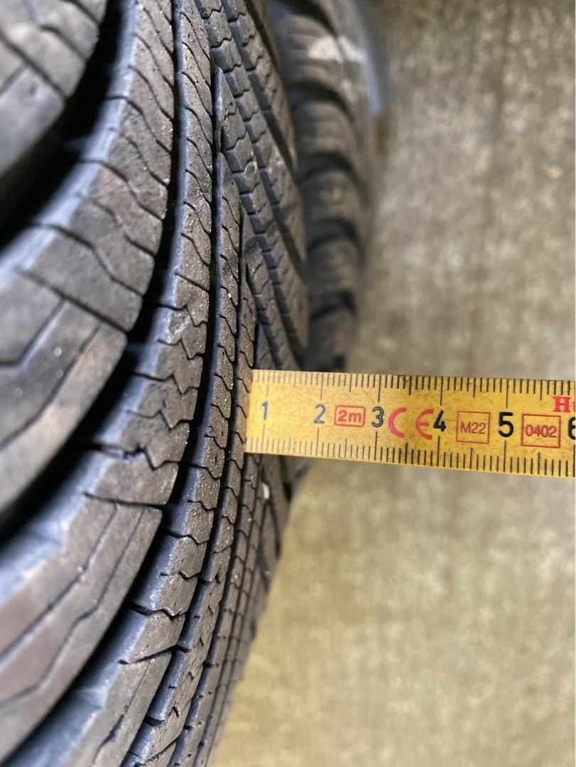 Klaravik Auktioner | 4 hjul til vw touran