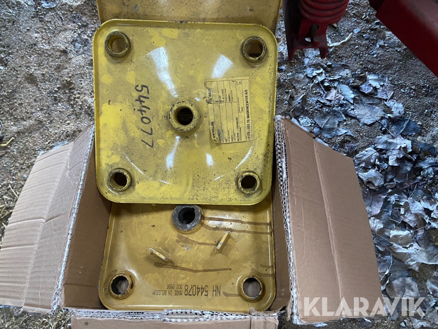 Presser New Holland 276, Roskilde, Klaravik auktioner