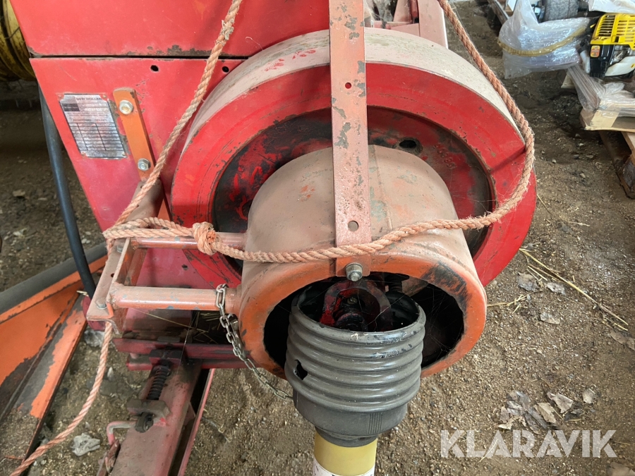 Presser New Holland 276, Roskilde, Klaravik auktioner