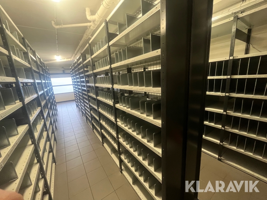 Reoler 100x30cm 124 stk hylder Meta, Roskilde, Klaravik auk