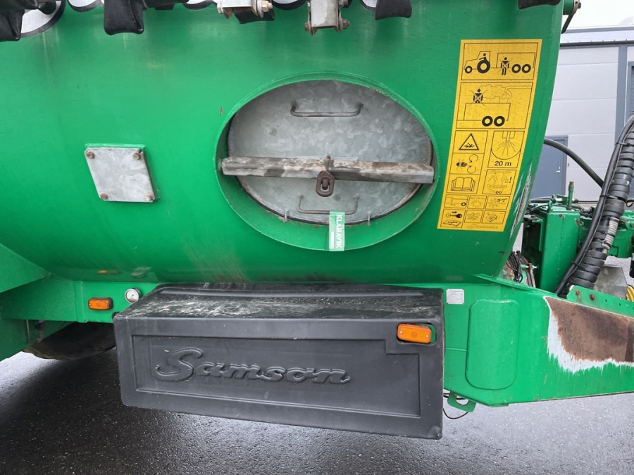 Gyllevogn med sbx2-30 bom