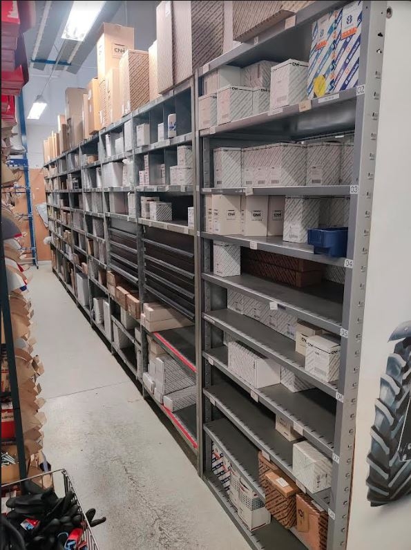 Klaravik Auktioner | lagerreoler