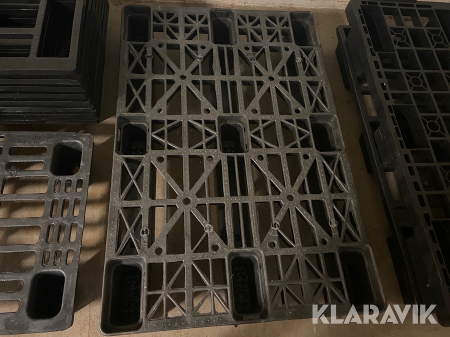 Plastpaller, Albertslund, Klaravik auktioner