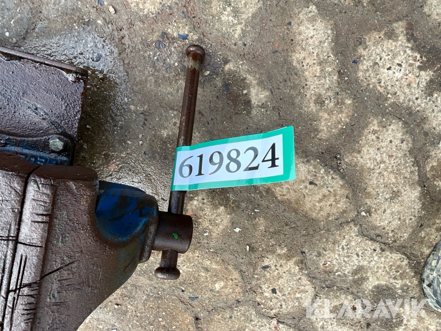 Skruesvinge med vippebeslag, Frederikssund, Klaravik auktion