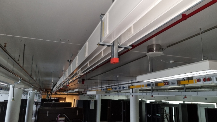 Skinne system med bokse