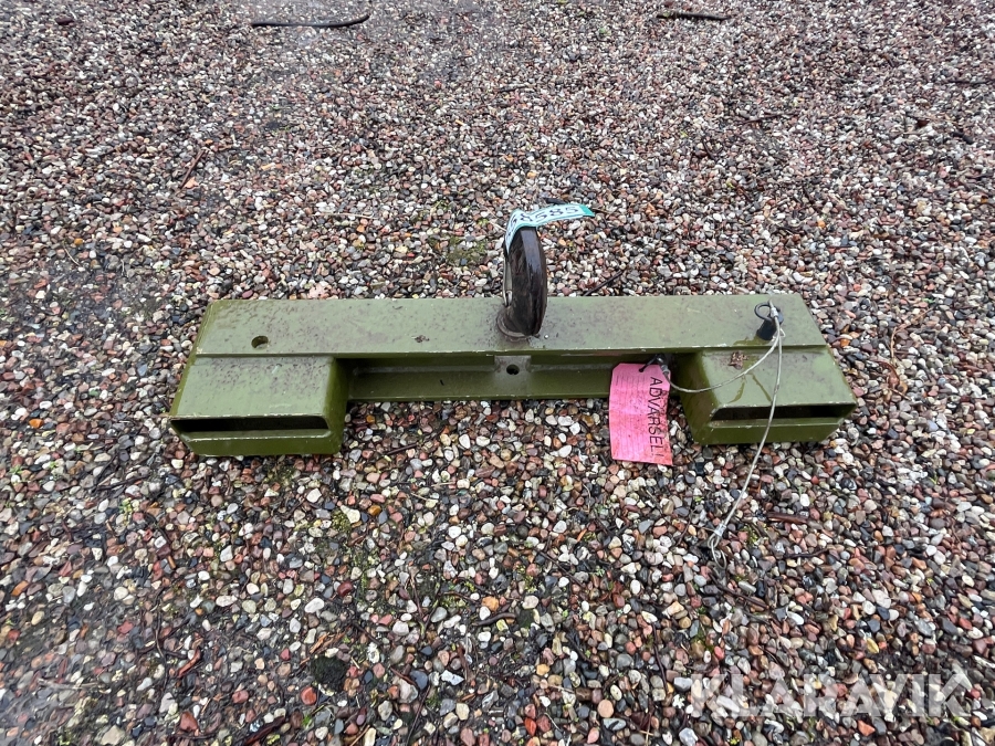 Beslag med krog til pallegafler, Slagelse, Klaravik auktione