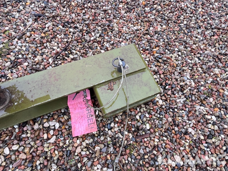 Beslag med krog til pallegafler, Slagelse, Klaravik auktione