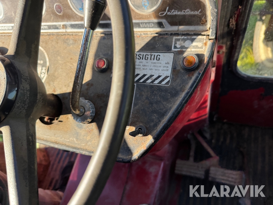 Veteran traktor IH 474, Nordfyns, Klaravik auktioner