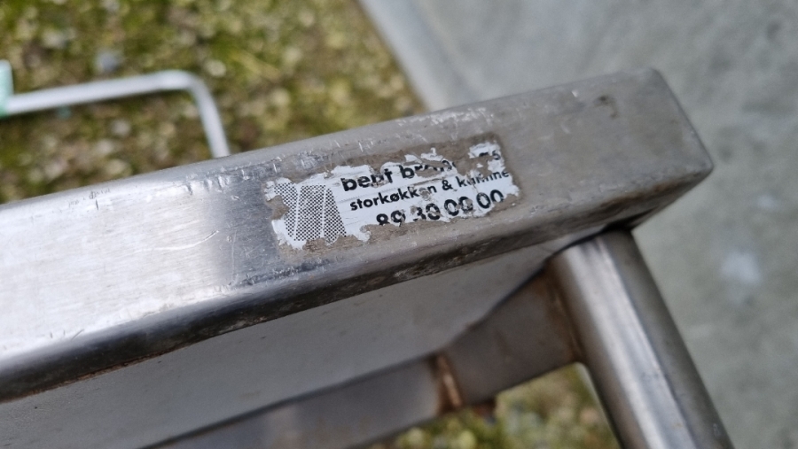 Klaravik Auktioner | Rustfri vogn