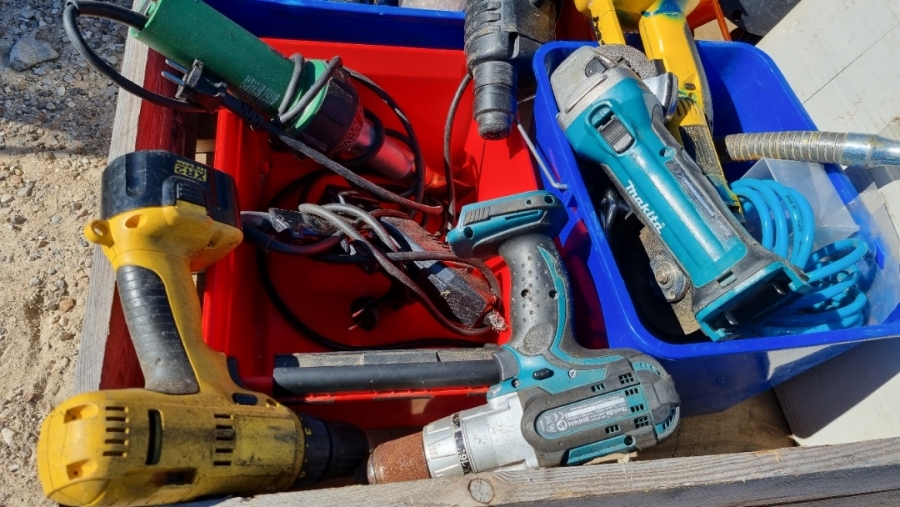 Klaravik Auktioner | Blandet udstyr