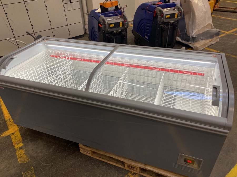 Klaravik Auktioner | Fryseboks