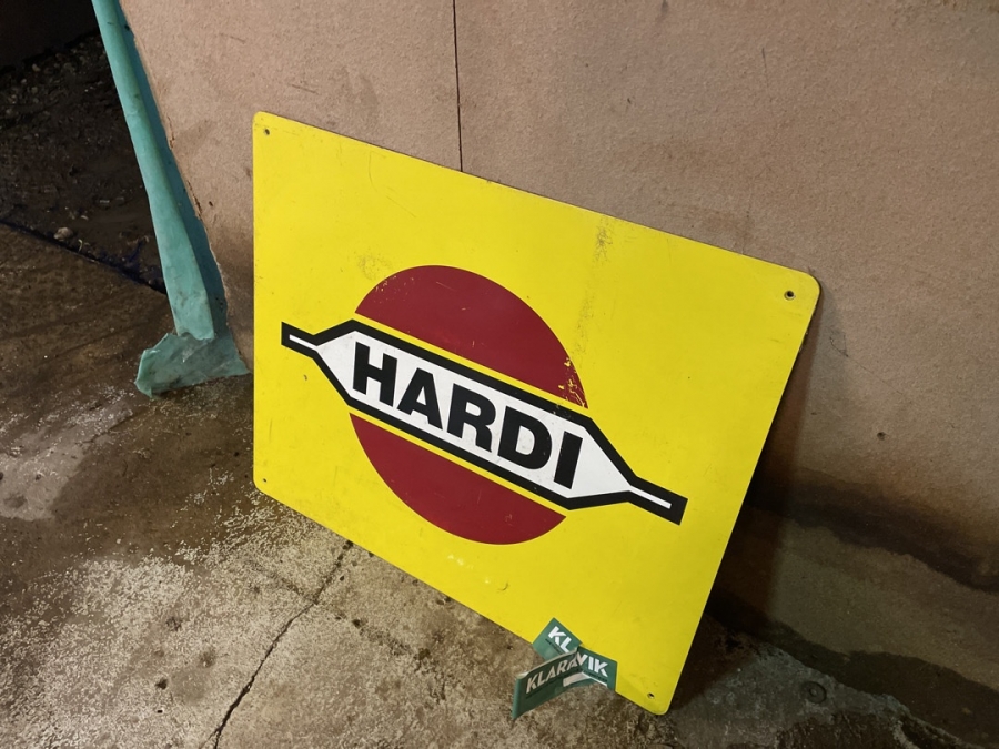 Klaravik Auktioner | Reklame Skilt