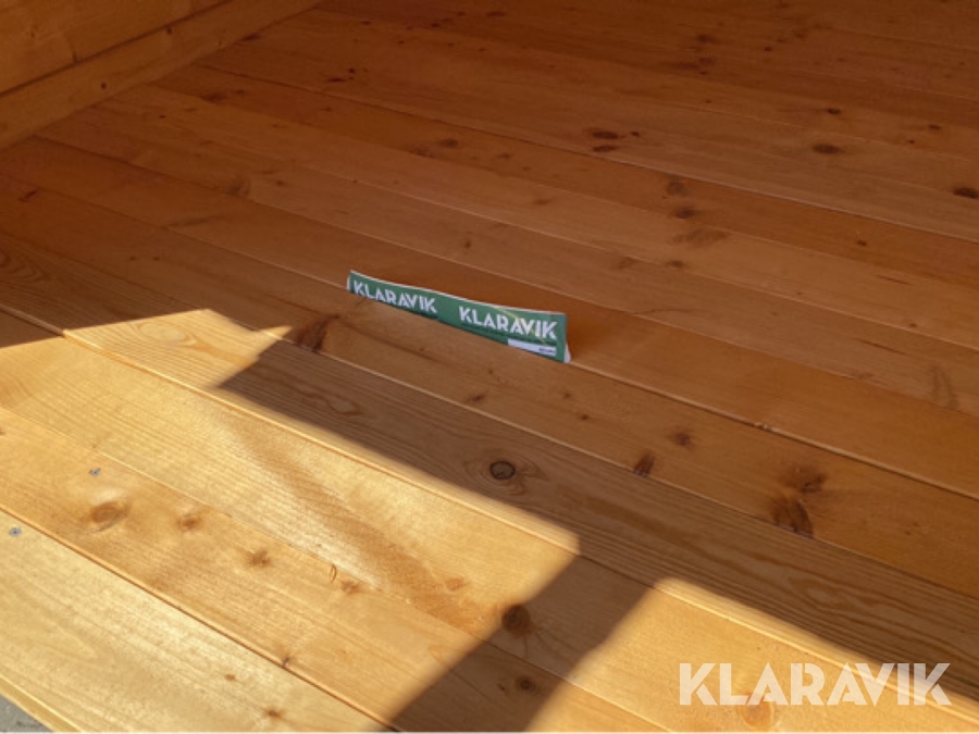 Shelter, Varde, Klaravik auktioner