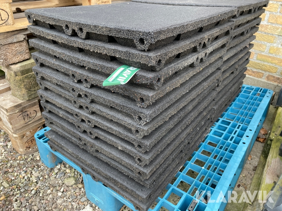 Gummifliser, Odense, Klaravik auktioner