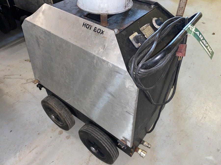 Klaravik Auktioner | Hot Box til højtryksrenser