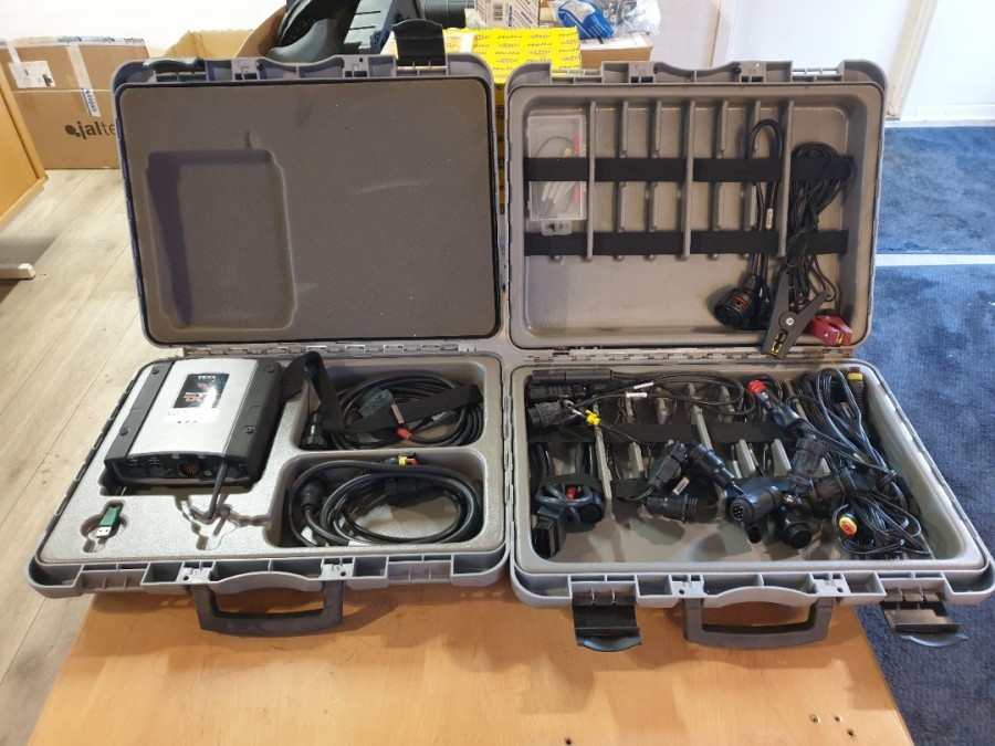 Klaravik | Auktioner for maskiner, værktøj og køretøjer