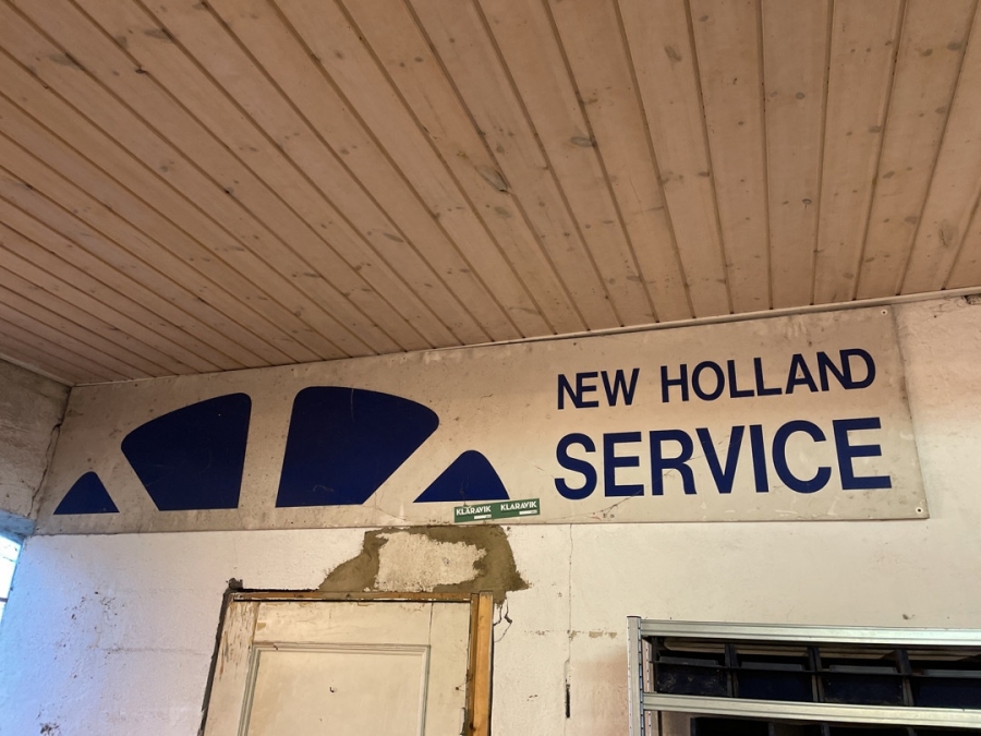 Klaravik Auktioner | Reklame Skilt