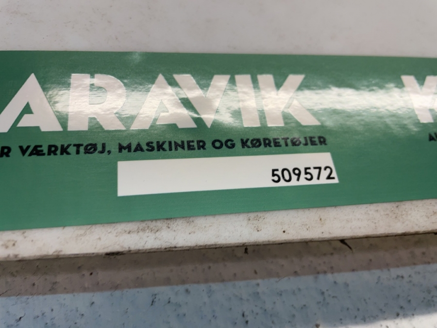 Klaravik Auktioner | Reklame Skilt