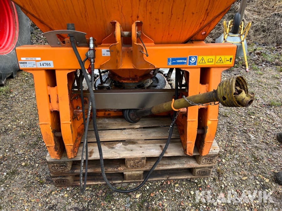 Saltspreder Rauch Axeo 18,1, Hørsholm, Klaravik auktioner