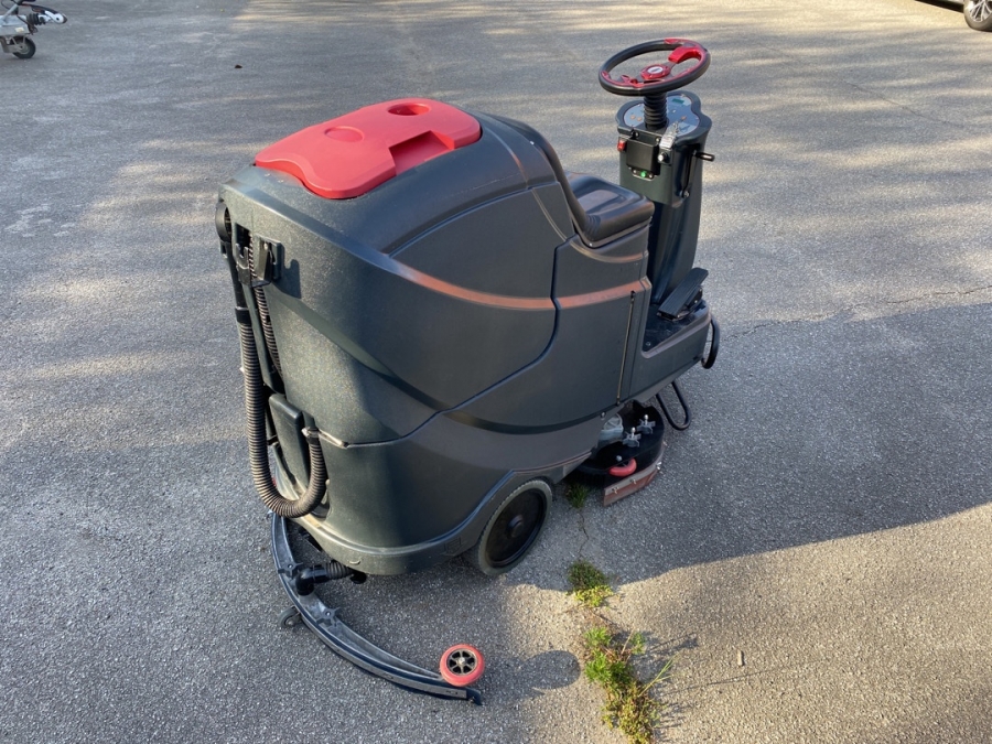 Gulvvaskemaskine Viper/Nilfisk AS 710, Køge, Klaravik aukti