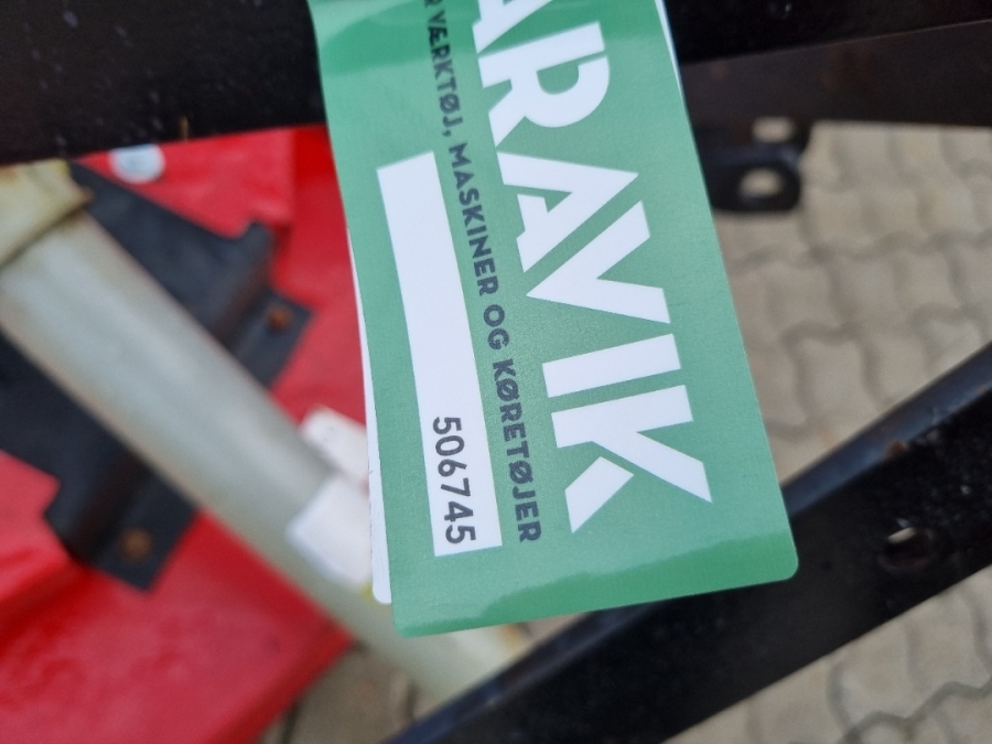 Klaravik Auktioner | Brakpudser /Rotorklipper