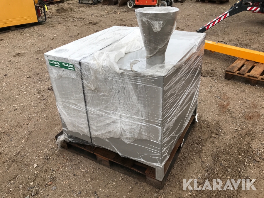 Rustfri tank/beholder, Holbæk, Klaravik auktioner