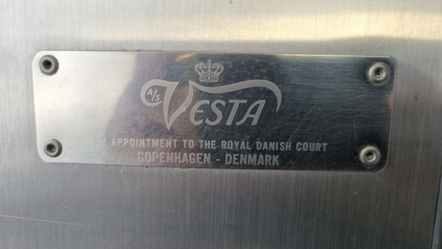 Klaravik Auktioner | Industri køkken udstyr