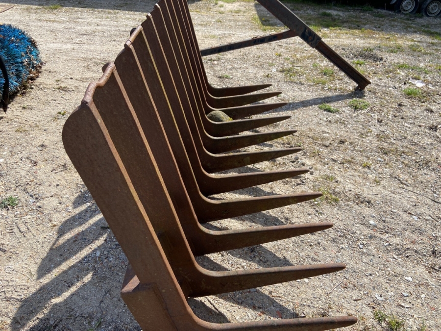 Kost, stengrev og kranarm