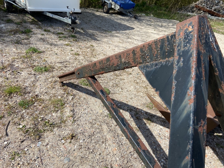 Kost, stengrev og kranarm