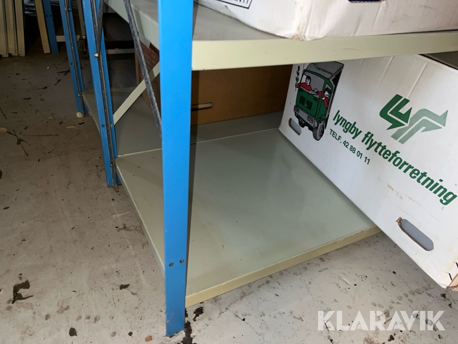 Reoler metal 16 sektioner, København, Klaravik auktioner