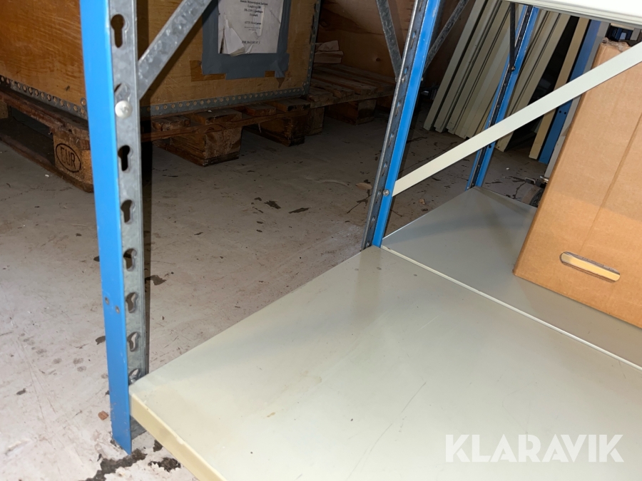 Reoler metal 16 sektioner, København, Klaravik auktioner