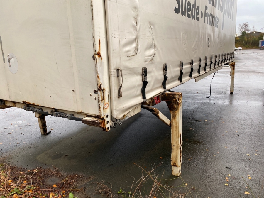 Pressenings container lastbil