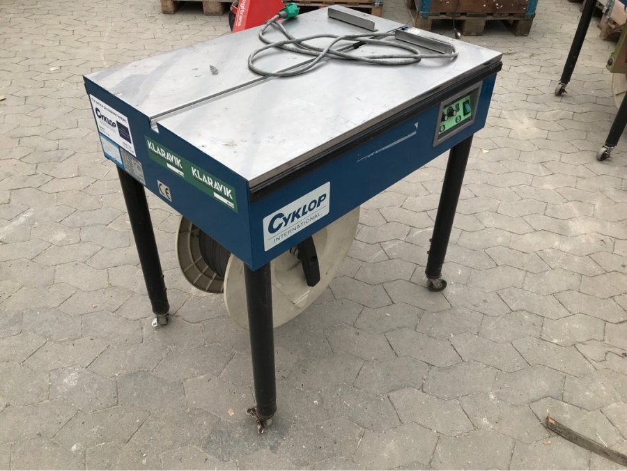 Klaravik Auktioner | Cyklop pakkemaskine