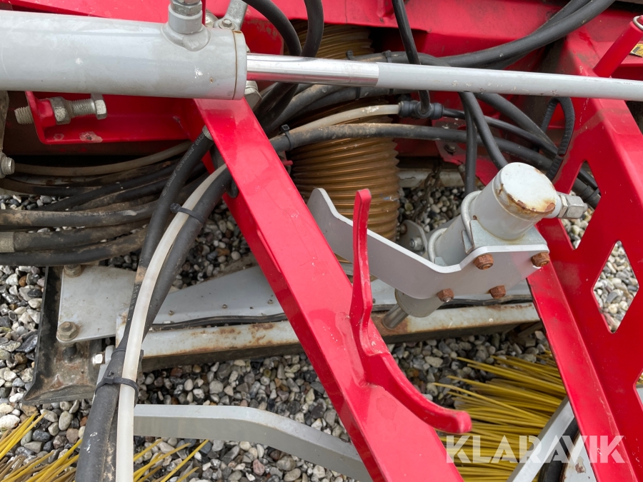 Feje/sugemaskine TIMAN Tornado-400, Horsens, Klaravik auktio