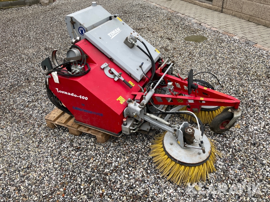 Feje/sugemaskine TIMAN Tornado-400, Horsens, Klaravik auktio