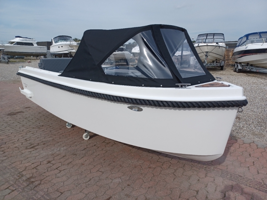 Klaravik | Auktioner for maskiner, værktøj og køretøjer