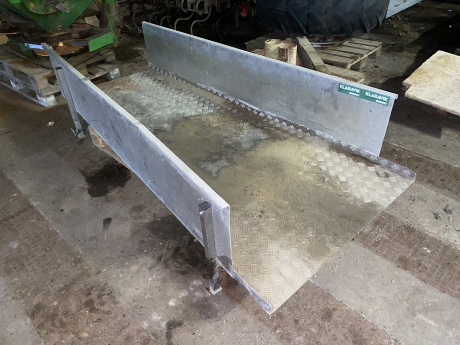 Klaravik Auktioner | Sliske/rampe